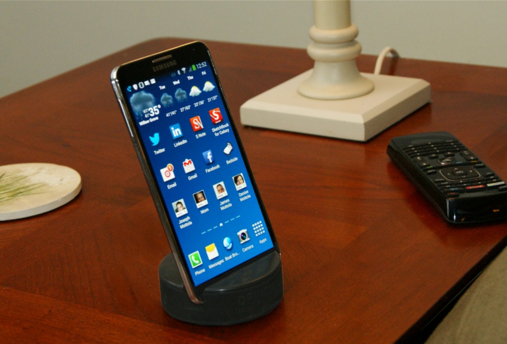 Hockey Puck Cell Phone Holders…Awesomely Indestructible! | PUCKUPS